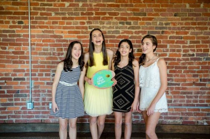 Art Theme Bat Mitzvah Photos | MitzvahMarket